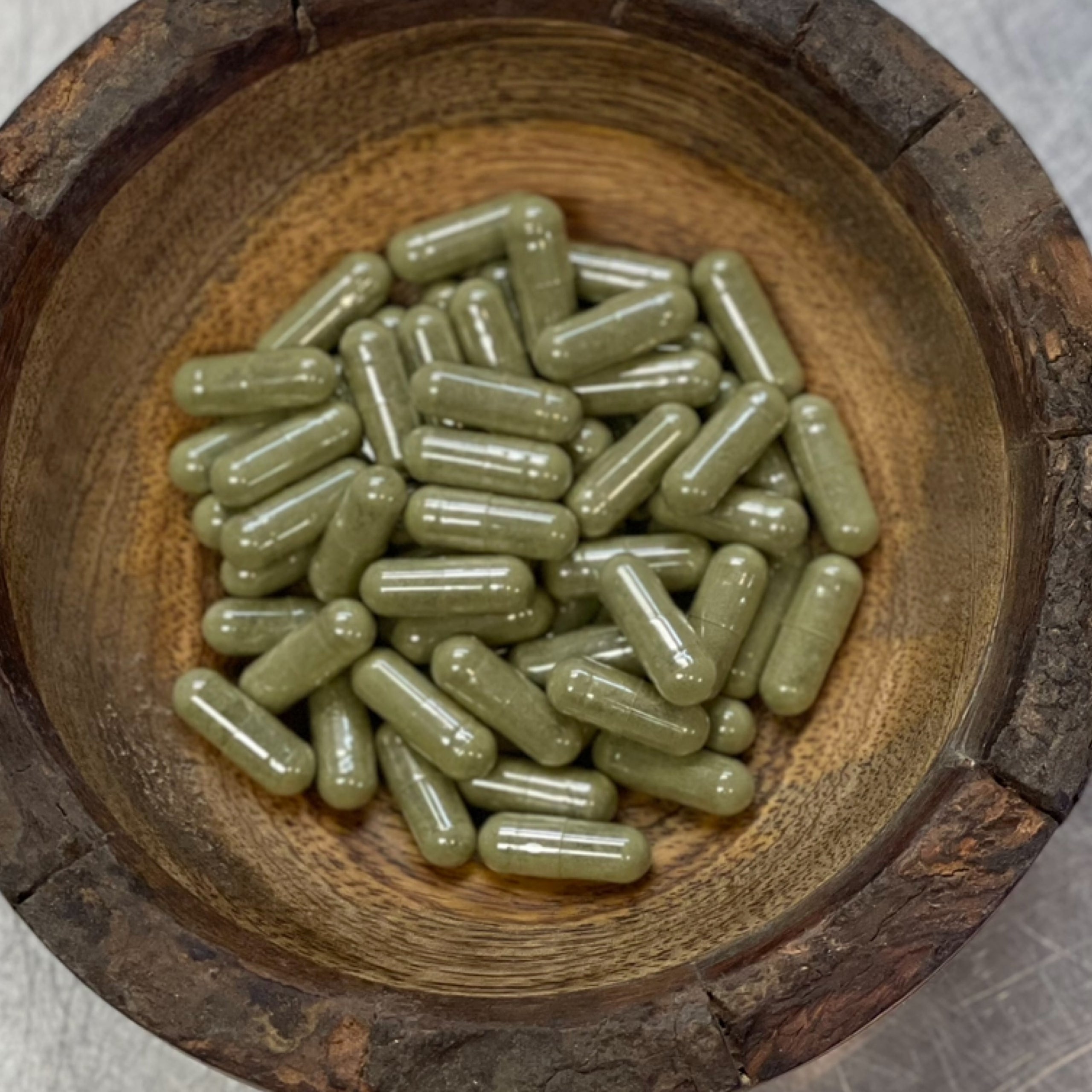 Super Greens (Chlorophyll, Vitamins & Antioxidants) | XIII MOONS APOTHECARY
